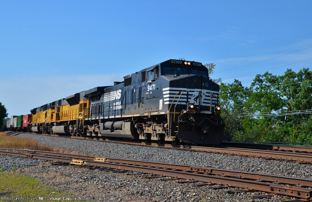 NS 9471 east.